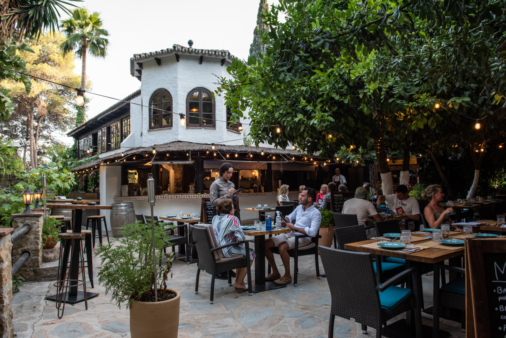 October Nights at Le Patio: Marbella’s Garden Restaurant Extends the ...